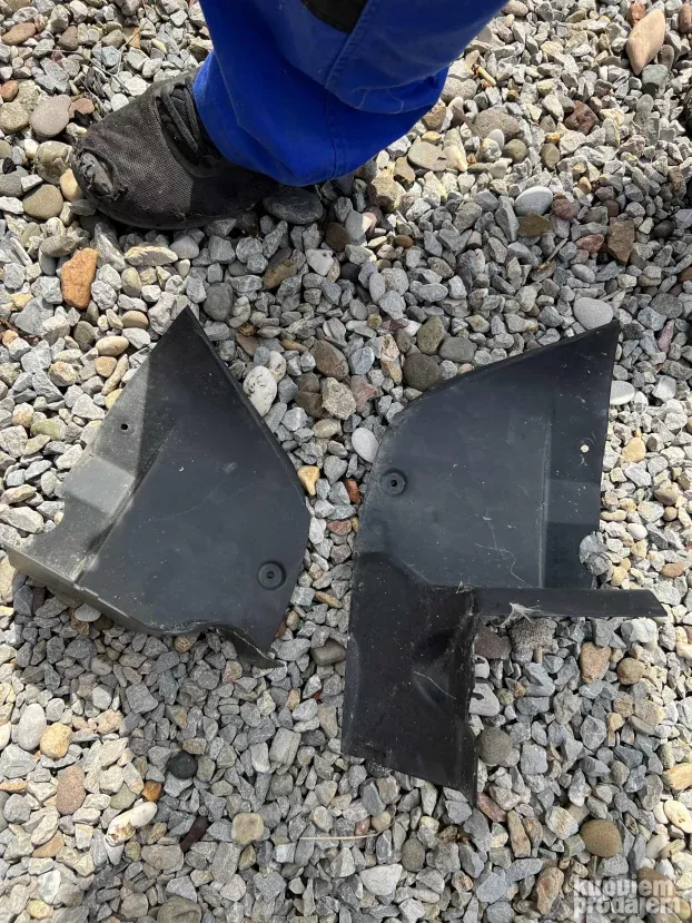 Opel Corsa C Potkrilo koruba - KupujemProdajem