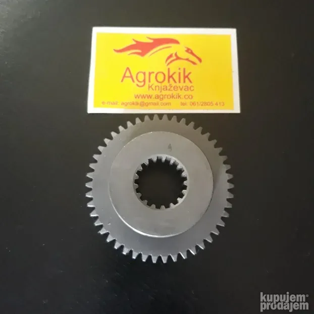 pomerljivi zupčanik IMT 407 - KupujemProdajem