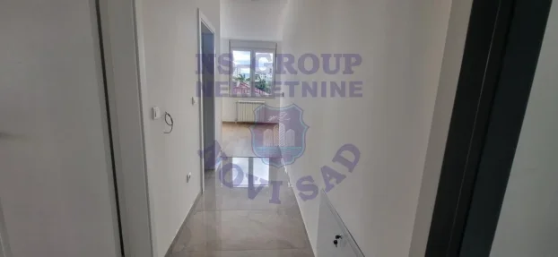 Cara Dušana, Novi Sad - KupujemProdajem