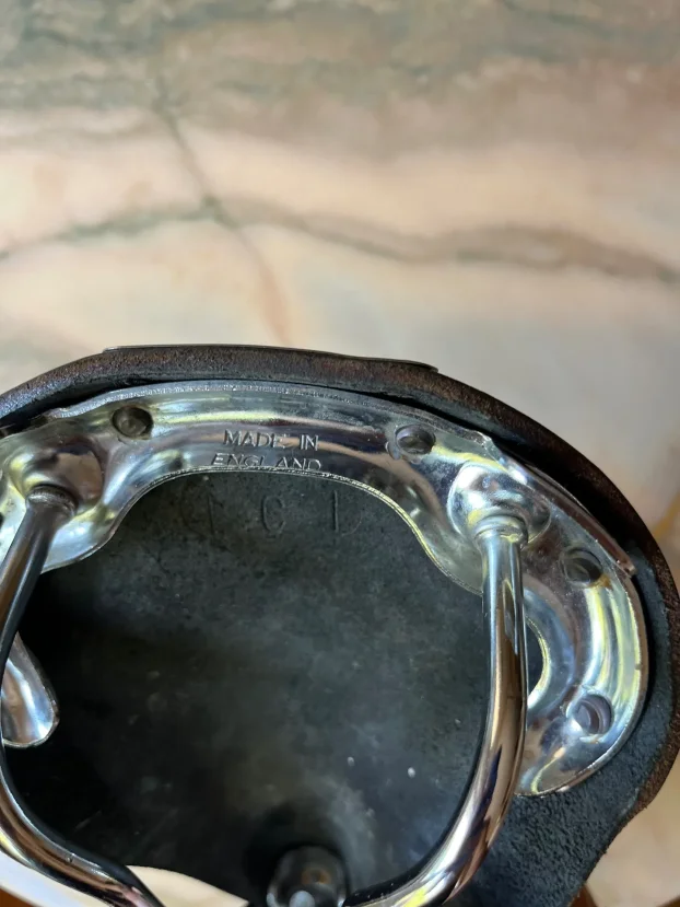 Brooks SWIFT - KupujemProdajem