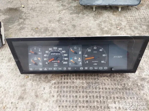 Instrument tabla Fiat Regata kilometar km sat - KupujemProdajem
