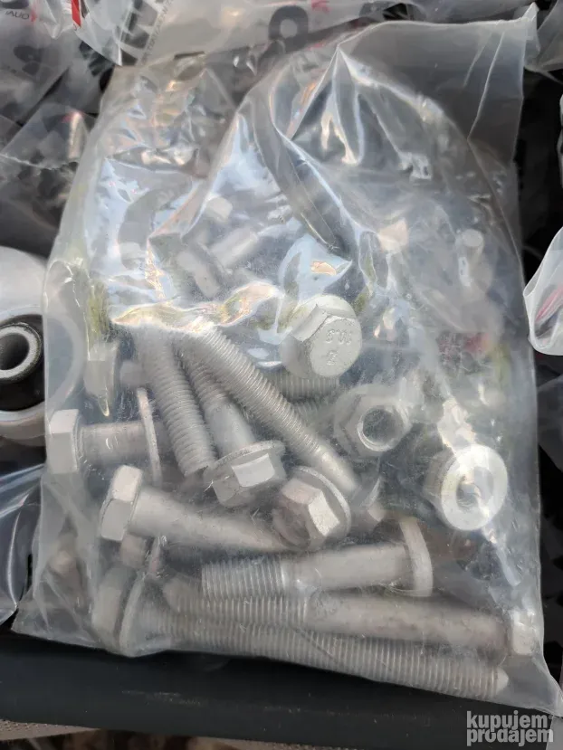 SET ramena Audi A4 B7 NOVO - KupujemProdajem