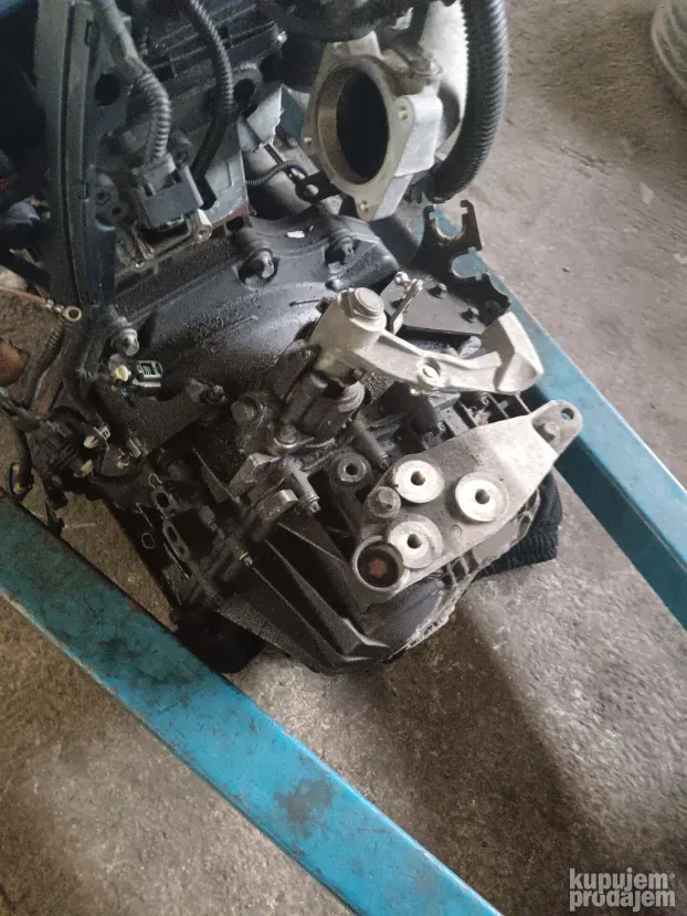 Menjac M32 corsa d opc 16T - KupujemProdajem