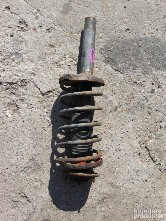 Skoda Favorit prednji amortizer sa oprugom i soljom - KupujemProdajem