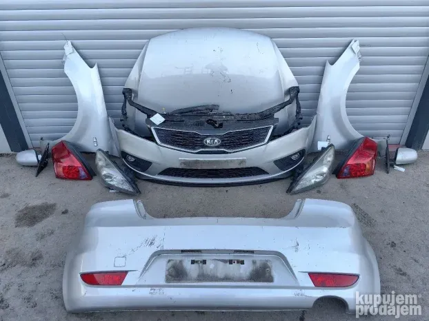 Kia Pro ceed 2011 delovi branik hauba far vezni lim - KupujemProdajem