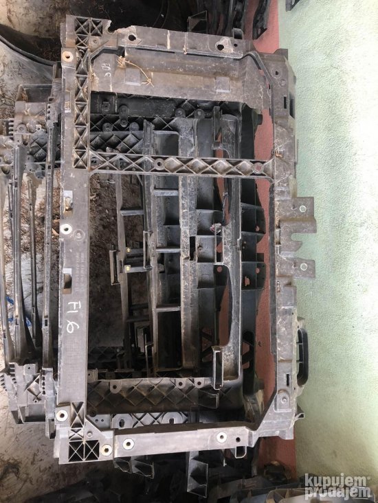 Delovi Ford fiesta mk6 - Vezni lim prsa - KupujemProdajem