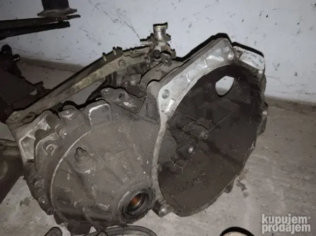 Menjac VW Passat B2 B3 B4 2.0 16V pasat - KupujemProdajem