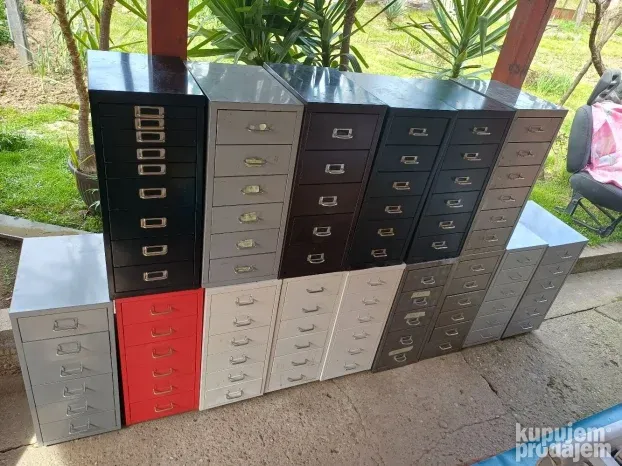 Metalna fioka za alat - KupujemProdajem