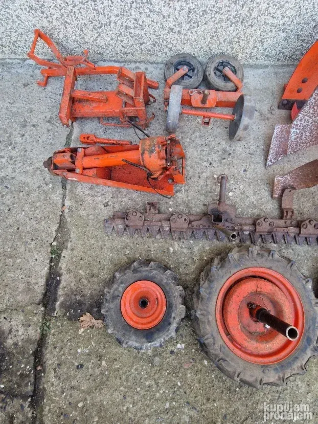 Freza/cistac/grebenasta kosa AGRIA 400 motokultivator - KupujemProdajem