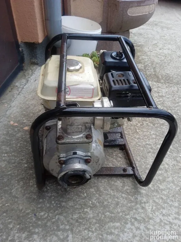 pumpa za navodnjavanje Honda dva cola - KupujemProdajem