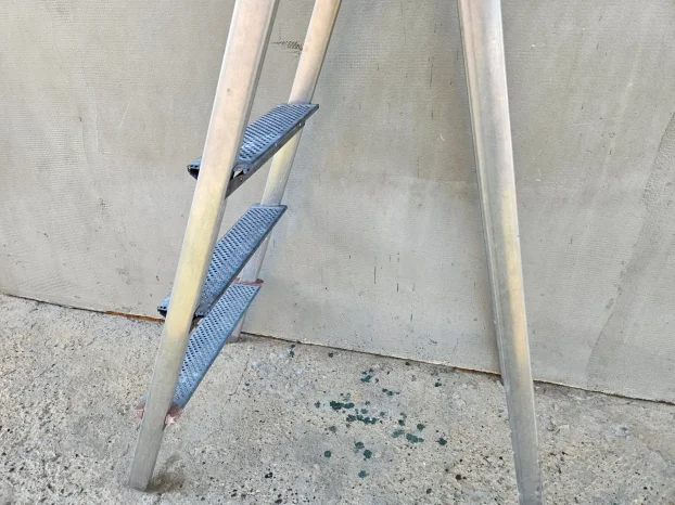 Aluminijumske Alu merdevine 4 stepenika do 150kg ljestve - KupujemProdajem