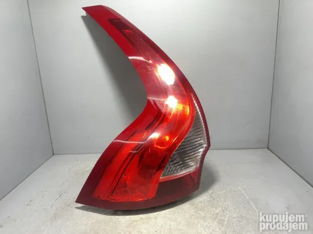 Stop Svetlo Volvo Xc60 > 17- 31323034 - KupujemProdajem