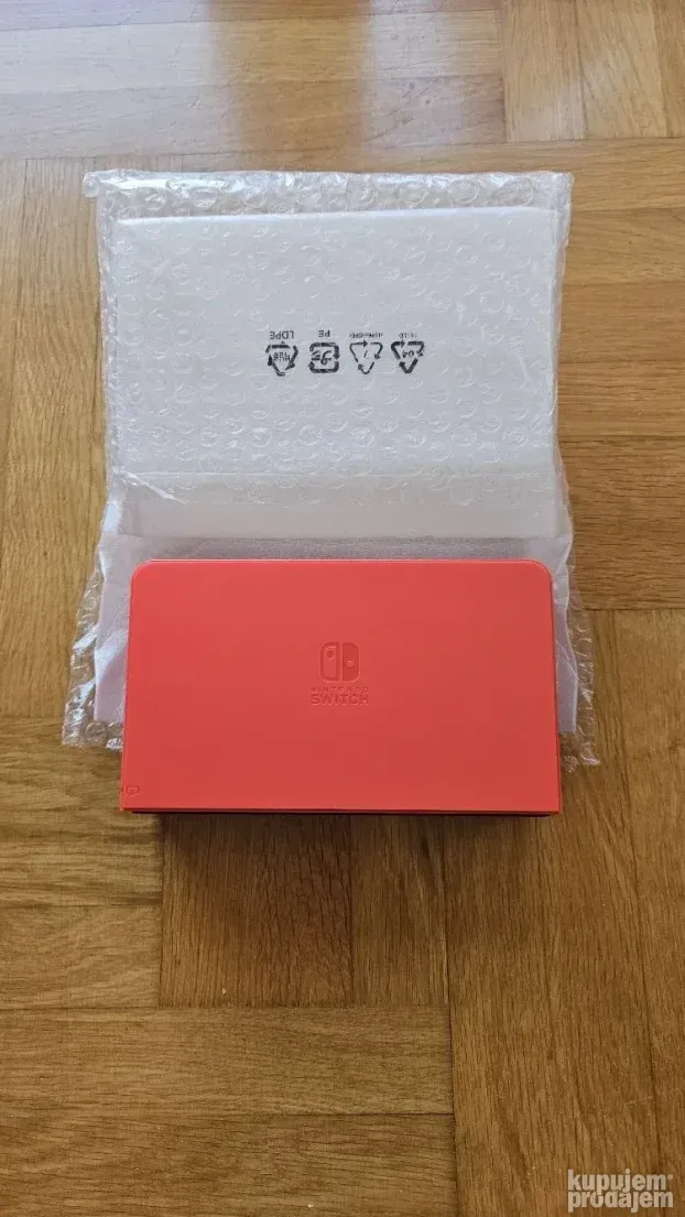 Nova Mario Red Nintendo Switch OLED TV Dock Station Stanica ...