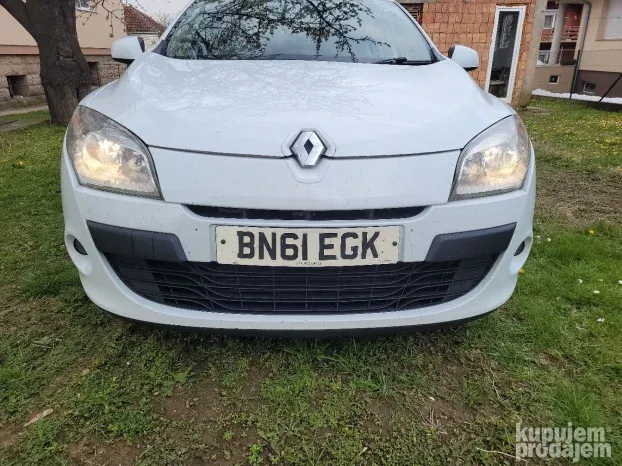 Farovi hauba branik krilo reno megan 3 - KupujemProdajem