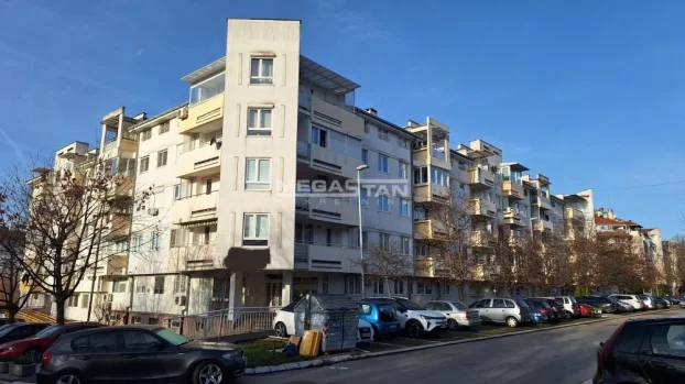 Miloja Zakića, Filmski grad, 1.0 jednosoban, 31 m² - KupujemProdajem