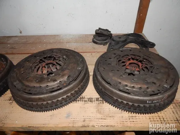 Plivajuci zamajac, Laguna 2 1.9 dci 79/88kw - KupujemProdajem