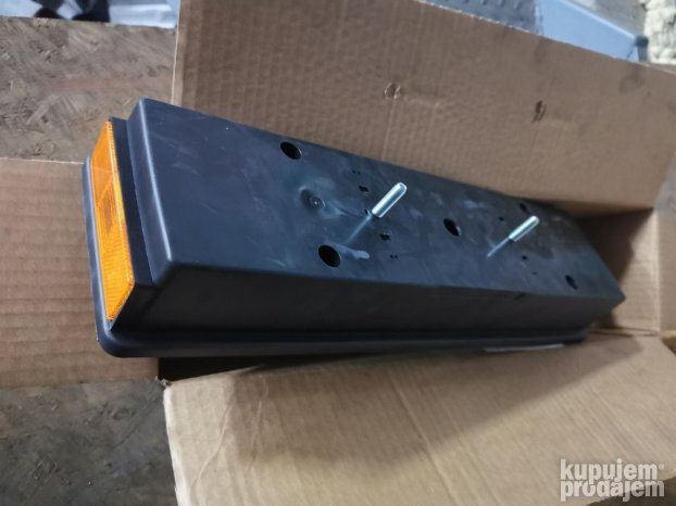 Stop lampa desna Mercedes Sprinter sasija 901-905 - KupujemProdajem