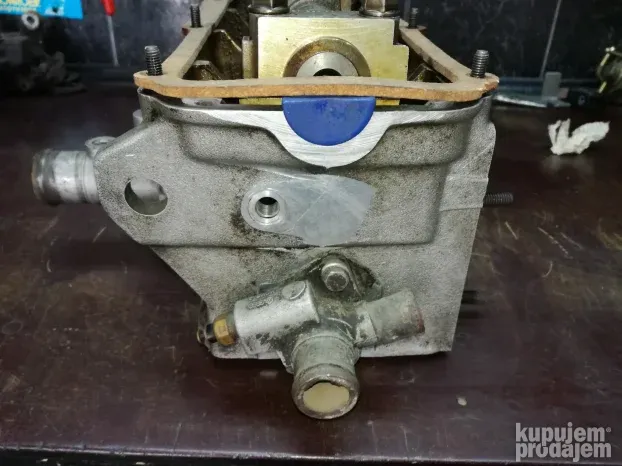Glava motora VW 1.8 026103373Q PM PN - KupujemProdajem
