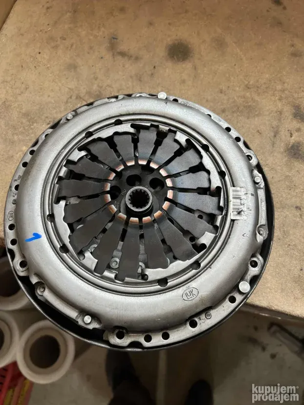 Opel Astra H 1.3 Plivajuci Zamajac Korpa Lamela - KupujemProdajem