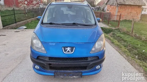 Peugeot 1007 kompresor klime - KupujemProdajem