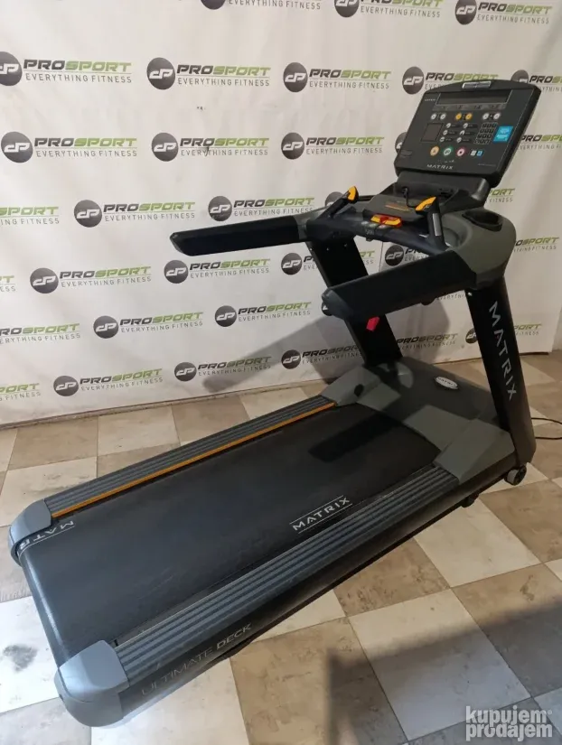 Matrix t5x new model black traka za trcanje - KupujemProdajem