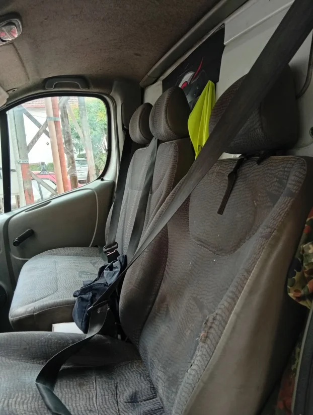 Kombi Renault trafic 1.9DCI 80 - KupujemProdajem