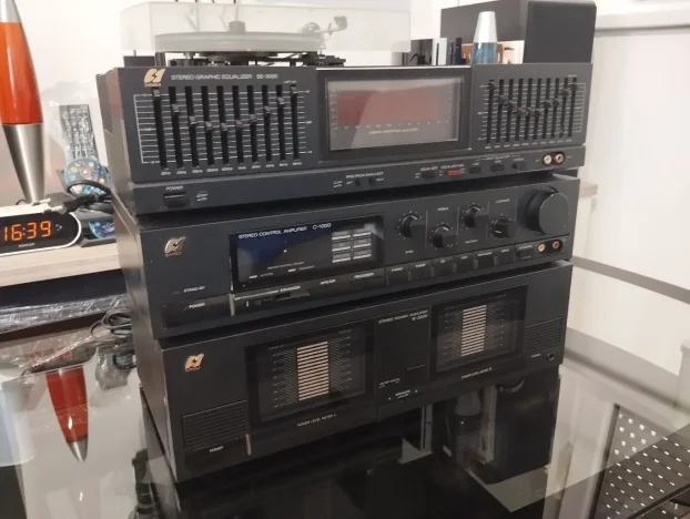 Sansui B-3000,C-1000 i ES-3000,snagaš,preamp I EQ - Top - KupujemProdajem