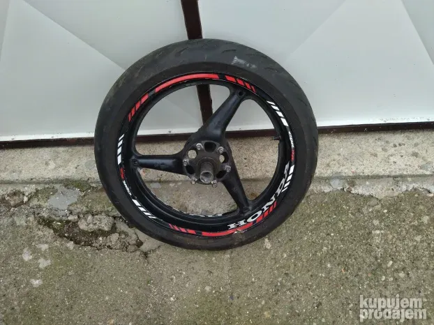 Prednja felna Honda CBR 954 RR SC50 - KupujemProdajem
