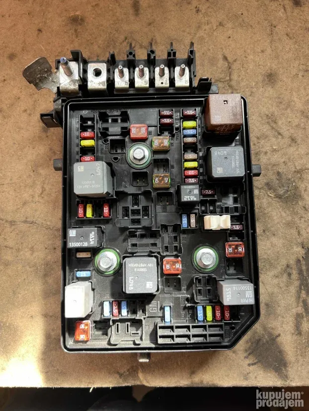 Opel Astra K Kuciste Osiguraca Rejela 1.6 - KupujemProdajem