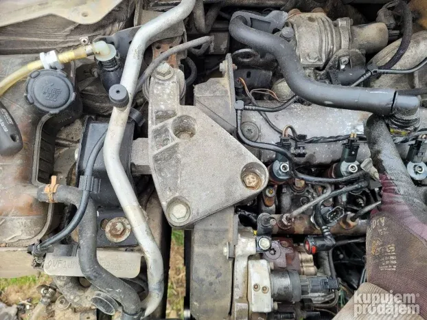 Nosac motora reno megan senik 1.9 i 1.5 dci - KupujemProdajem