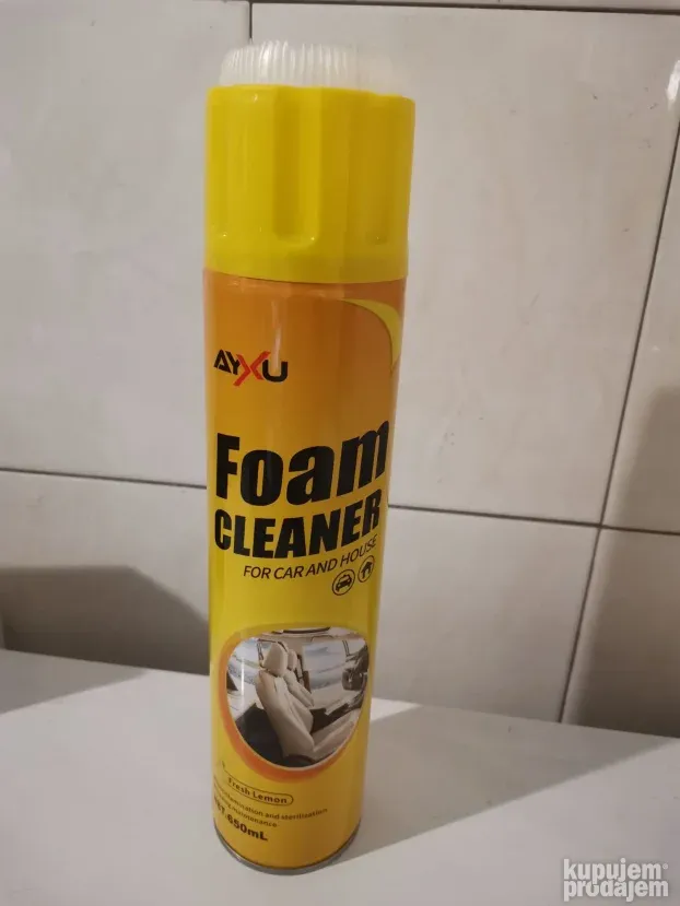 Pena za ciscenje auta i kuće sa cetkom 650ml Foam cleaner - KupujemProdajem
