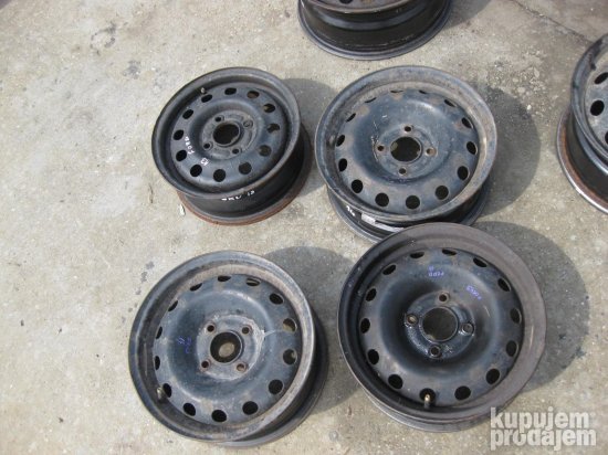 Ford celicne felne 14 ce polovne ispravne originalne - KupujemProdajem