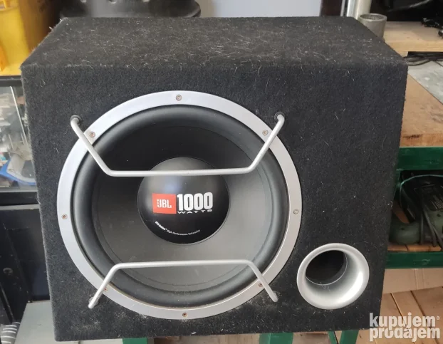 Vufer, za auto JBL - KupujemProdajem