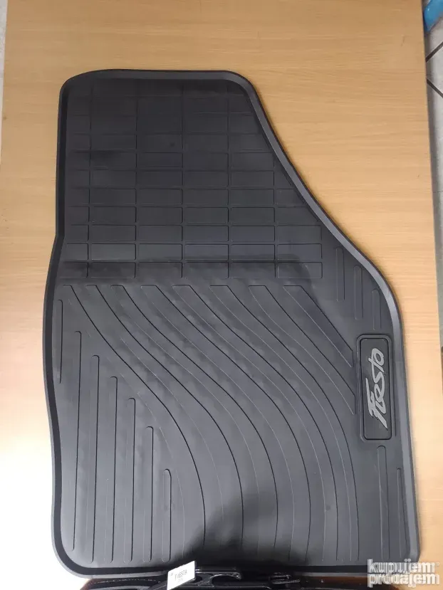 Patosnice Ford Fiesta 08- sa znakom Gumene patosnice Fiesta ...