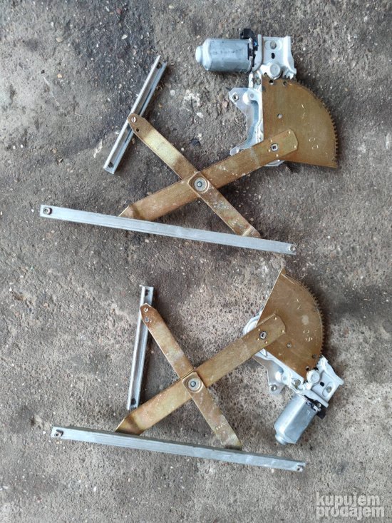 Podizac prozora Toyota Yaris - KupujemProdajem