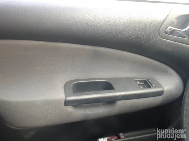 Skoda Octavia A4 podizaci stakla - KupujemProdajem