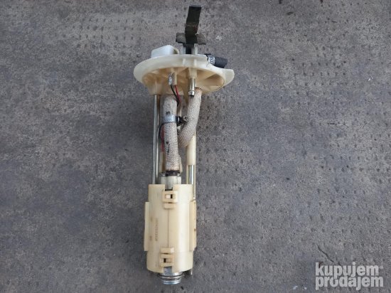 Pumpa za gorivo Renault 19 Reno R19 Klio benzin kuciste - KupujemProdajem