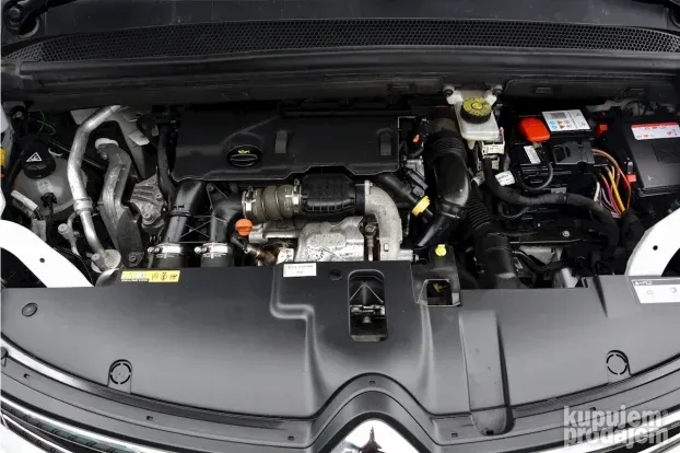 Citroen C4 Pikaso 1.6 hdi Motor - KupujemProdajem