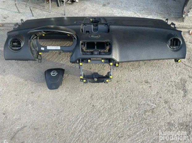 Instrumental tabla kokpit opel meriva b sa airbagovima - KupujemProdajem