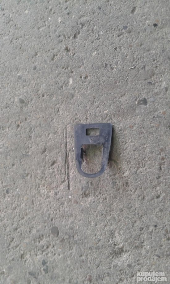 Toyota Corola E 120 gumica prednje kvake - KupujemProdajem