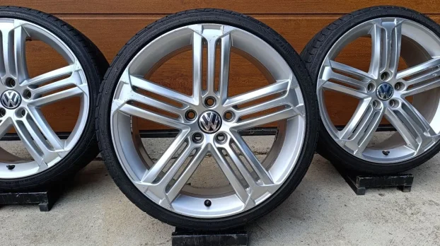 VW R-Line Talladega Alu felne Orig. 5x112 19" - KupujemProdajem