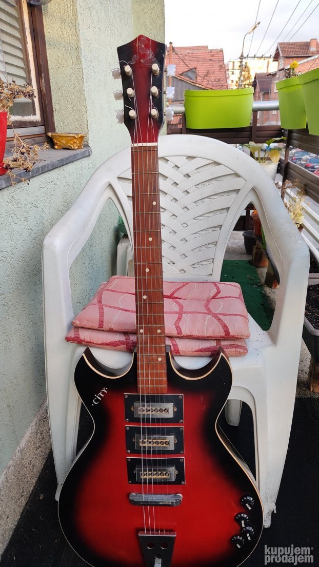 Muzička naklada Zagreb - model City - KupujemProdajem