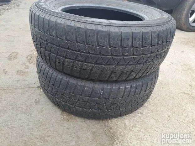235/65/17 Dve - KupujemProdajem