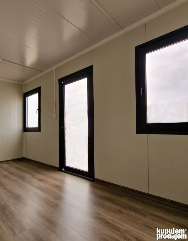 Vikendica (građevinski) kontejner 6mx2.4m - KupujemProdajem