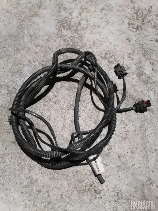 Volvo XC90 instalacija zadnjih parking senzora - KupujemProdajem