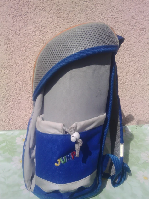 extra anatomska djacka torba - KupujemProdajem