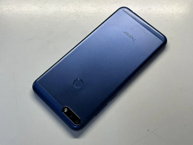 Honor 7C 3/32gb DUAL SIM - KupujemProdajem