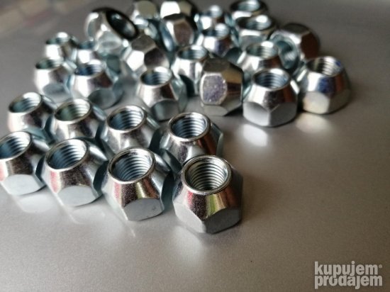 Matice za celicne felne Toyota Yaris - KupujemProdajem