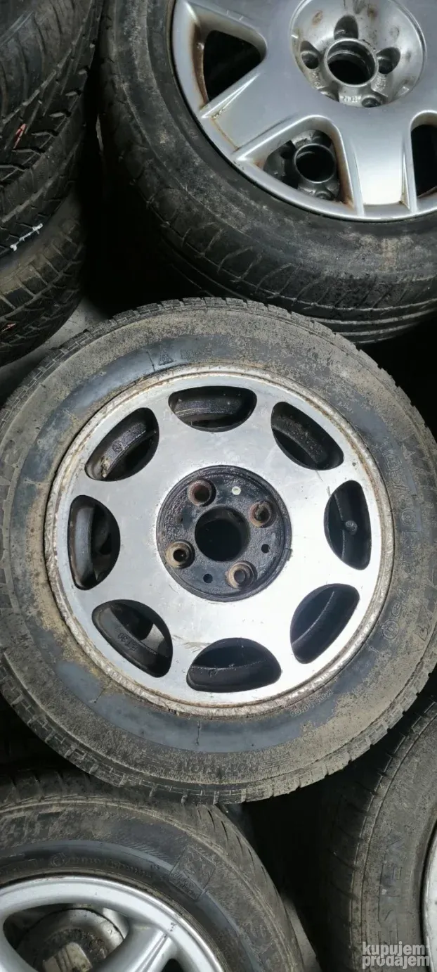 Aluminijumske felne Jugo R13, sa gumama - KupujemProdajem
