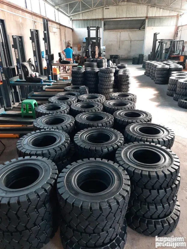 Pune gume za sve vrste viljuskara - KupujemProdajem